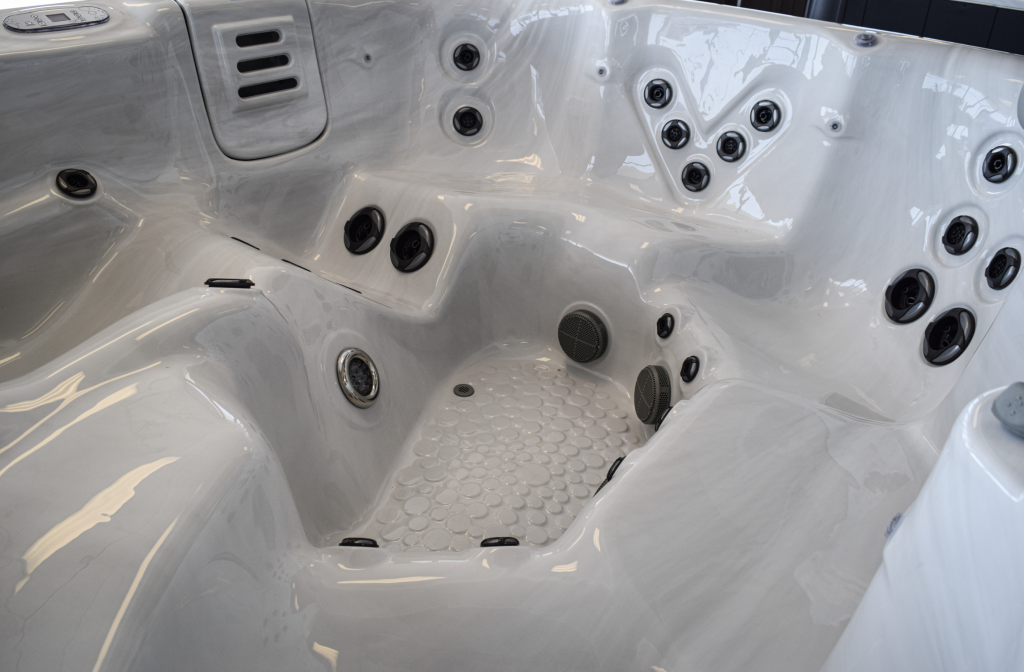 Fox Pools & Spas Services - Cardinal Systems